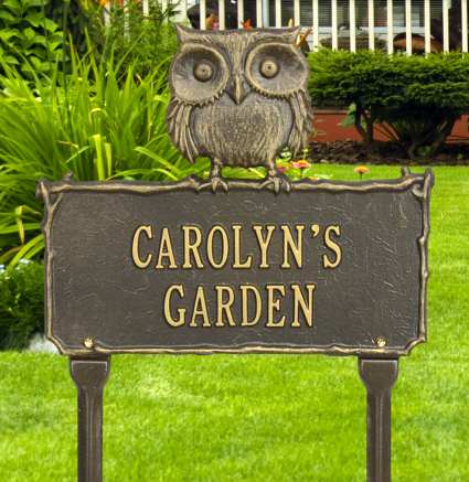 Personalized Garden Plaques, Decorative Custom Handcrafted Personalized ...